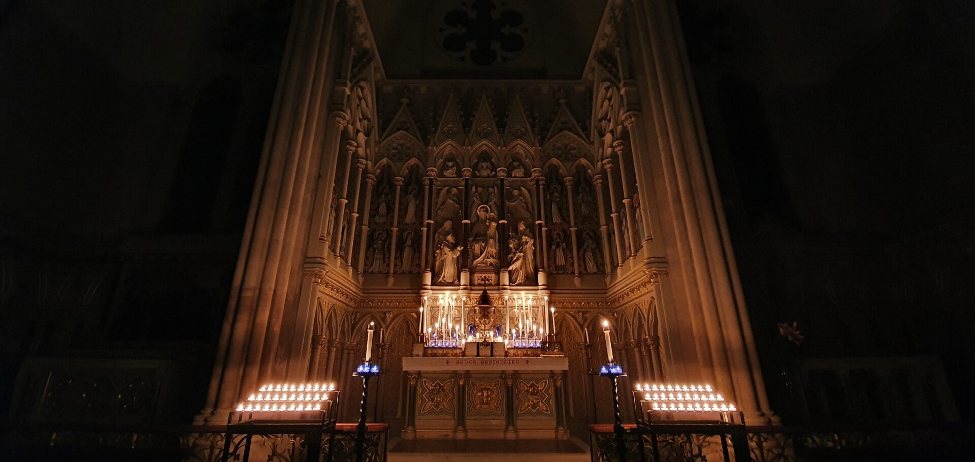 The Rorate Mass: History and Current Practice - Adoremus